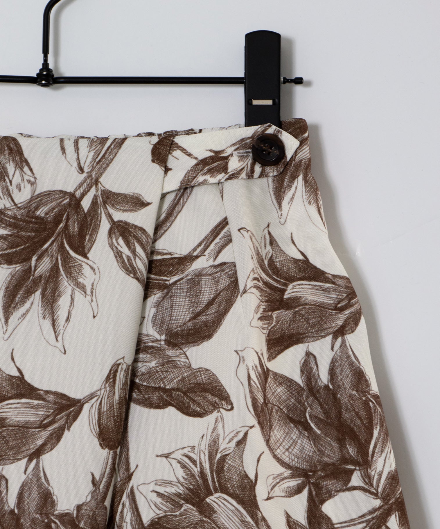 【フローラルパターン】Aラインタックスカート – Sirin Online Store