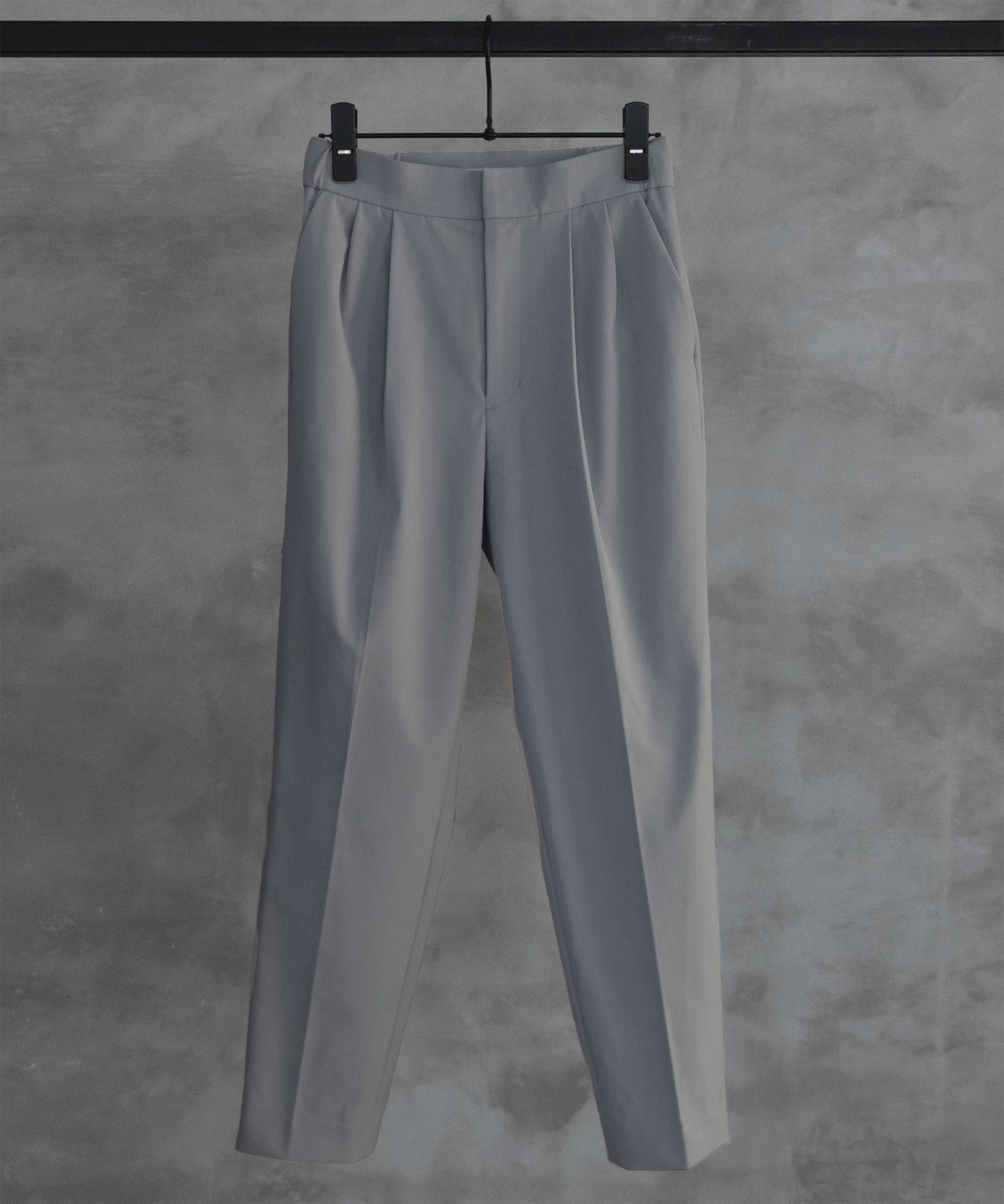 【Sirin定番】テーパードパンツ – Sirin Online Store